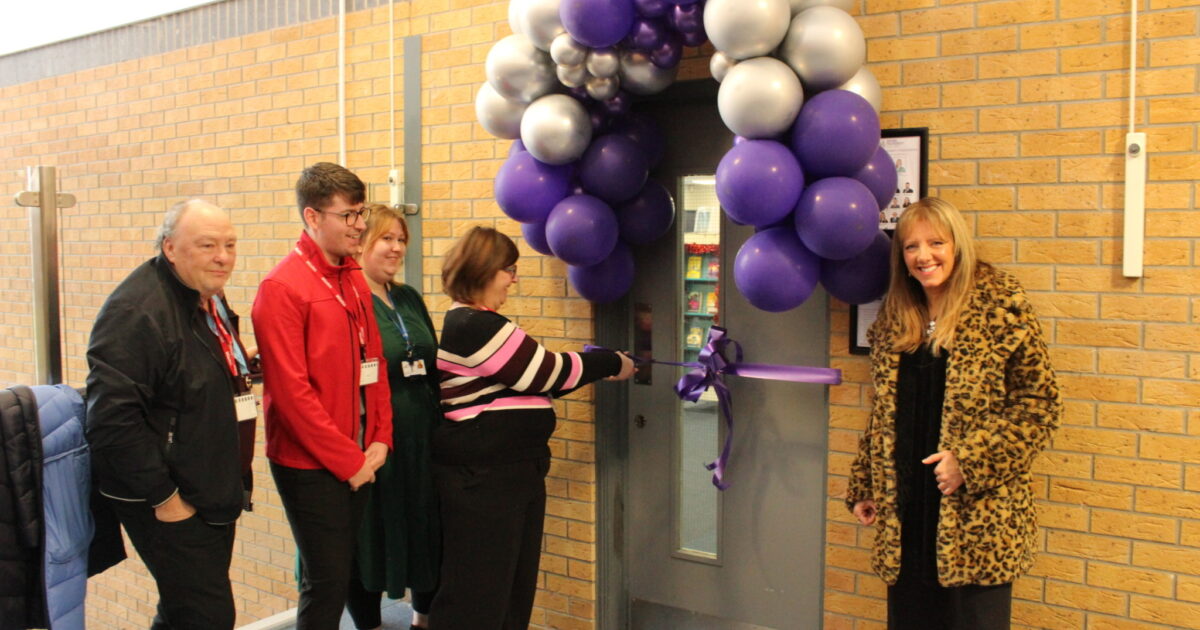 Dixons Fazakerley Academy | Library Grand Opening